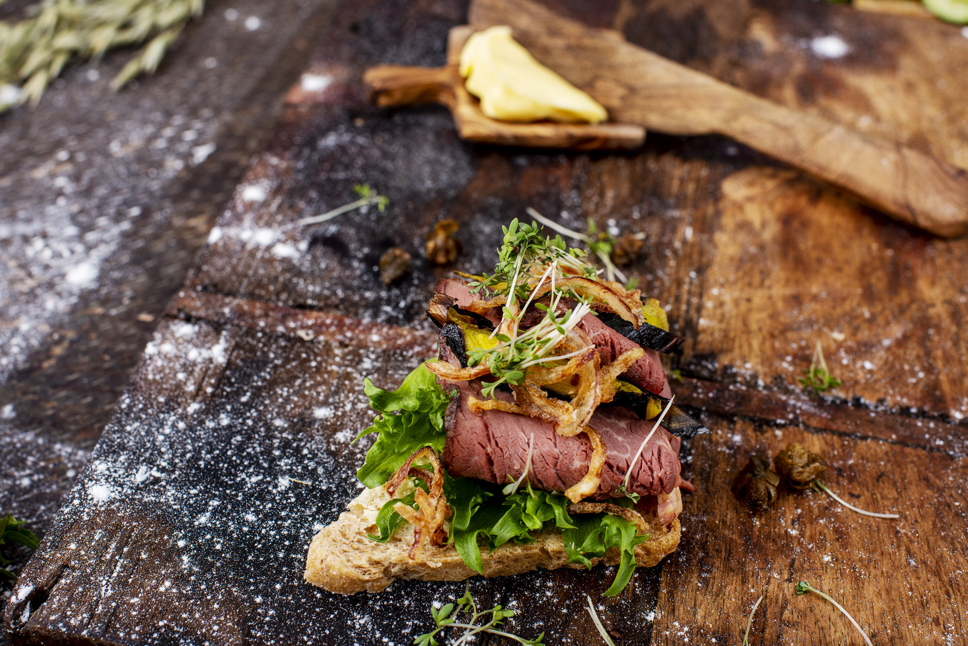 Snitter Roastbeef av Langtidsstekt Okse Høyrygg - Trondheim Catering